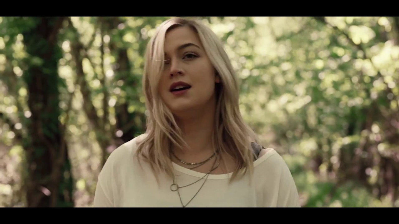 Julia Sheer - Stay - YouTubeCovers.nl